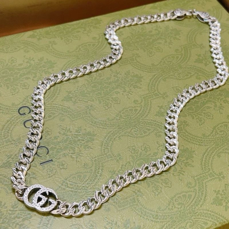 Indistinguishable Gucci Necklaces