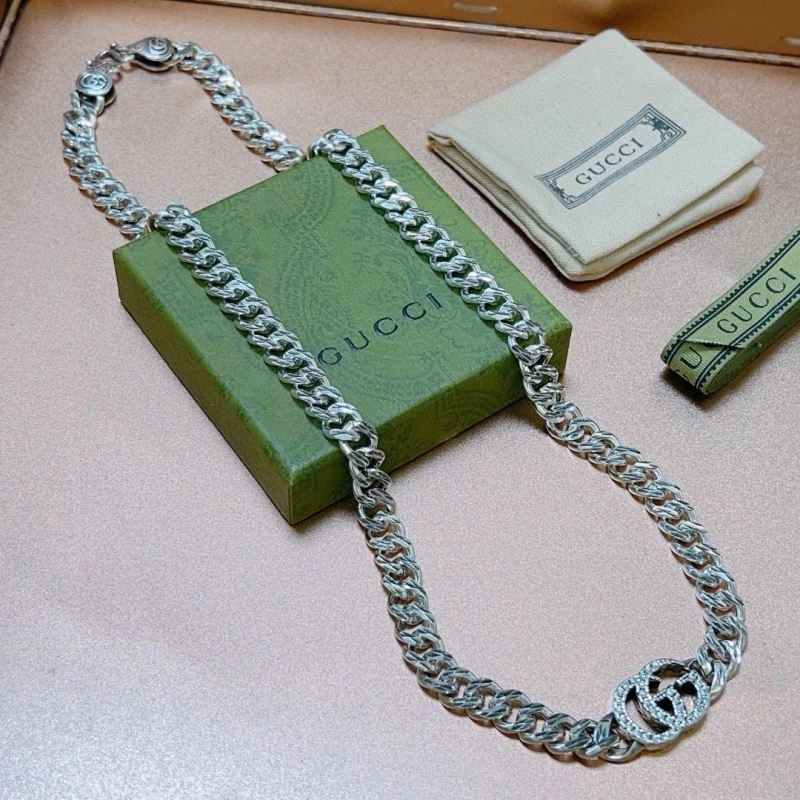 Indistinguishable Gucci Necklaces