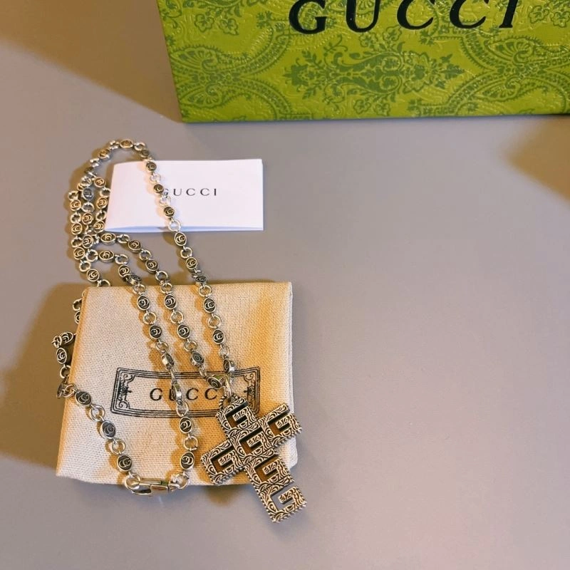 Exact replica Gucci Necklaces
