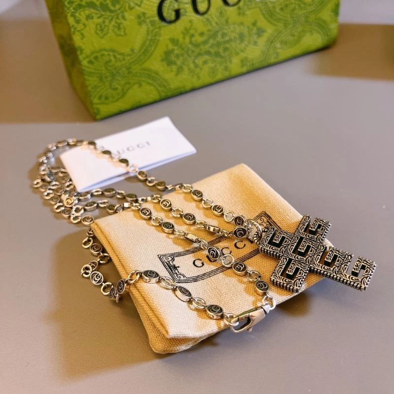 Exact replica Gucci Necklaces