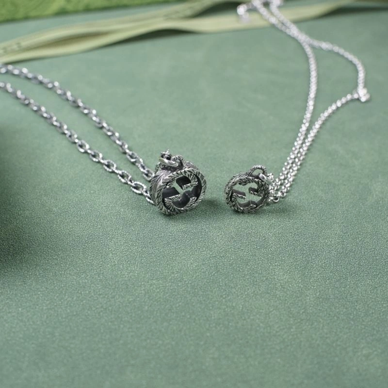 Bargain Gucci Necklaces