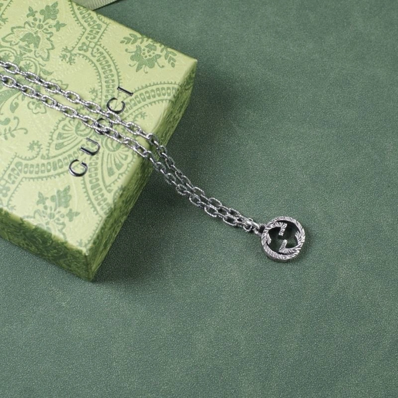 Bargain Gucci Necklaces