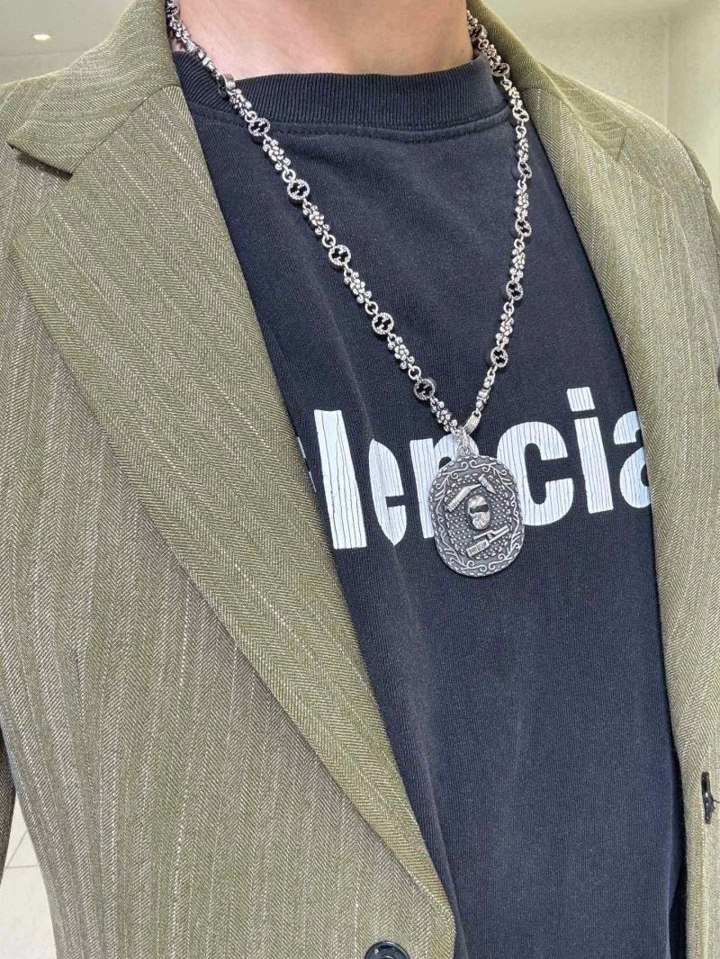 Bargain Gucci Necklaces