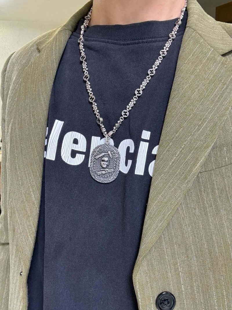 Bargain Gucci Necklaces