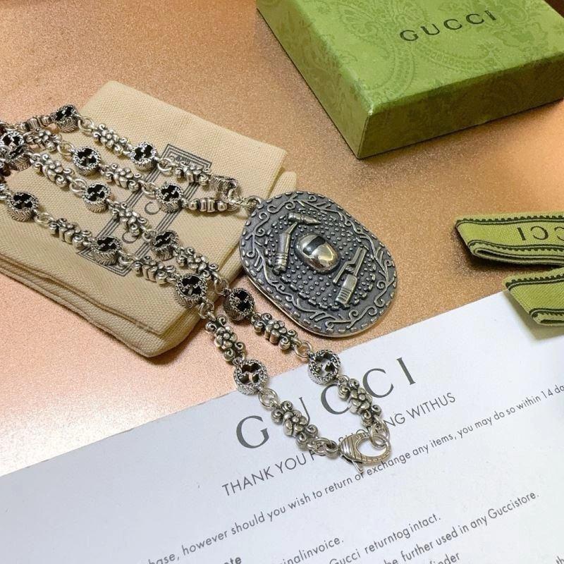 Bargain Gucci Necklaces