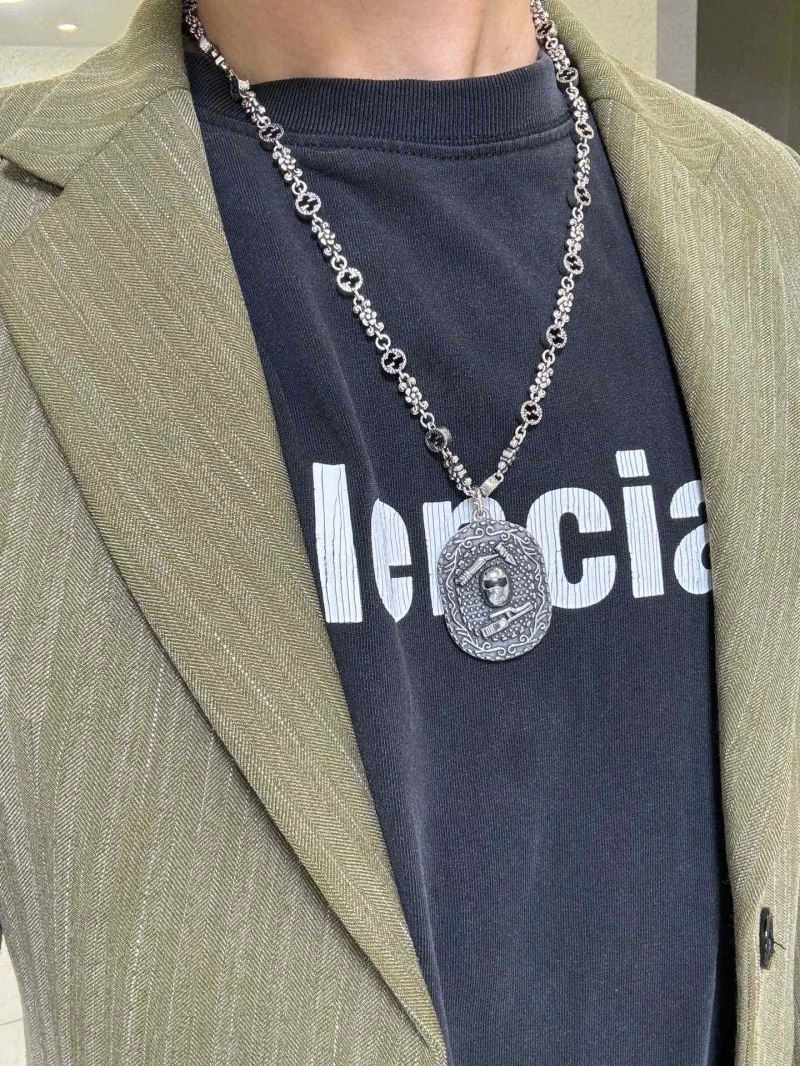 Bargain Gucci Necklaces