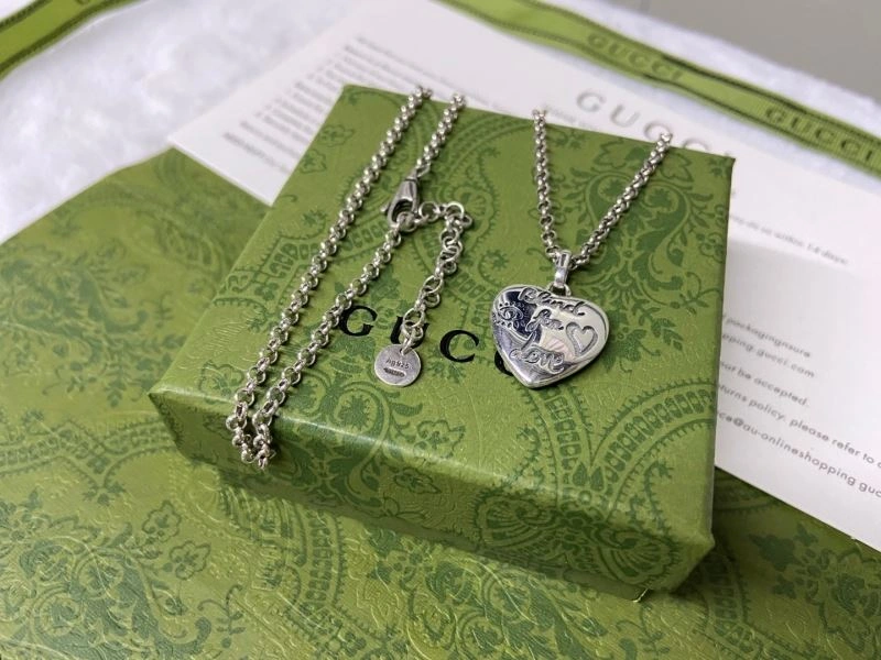 Inexpensive Gucci Necklaces