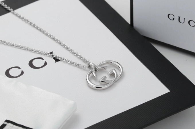 Top mirror Gucci Necklaces