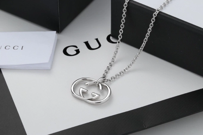 Top mirror Gucci Necklaces