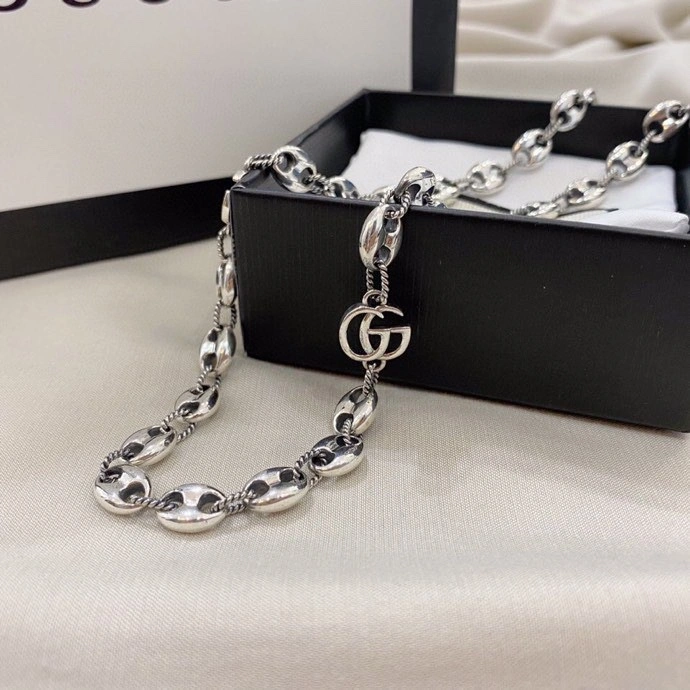 Accurate model Gucci Necklaces