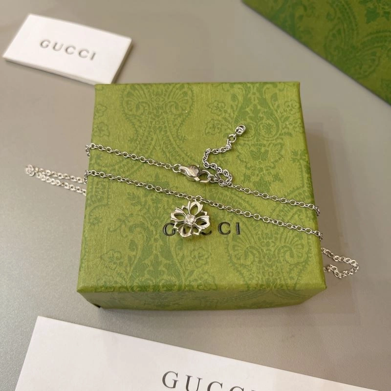 Accurate model Gucci Necklaces