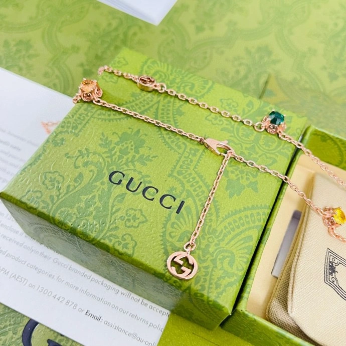 Top mirror Gucci Necklaces