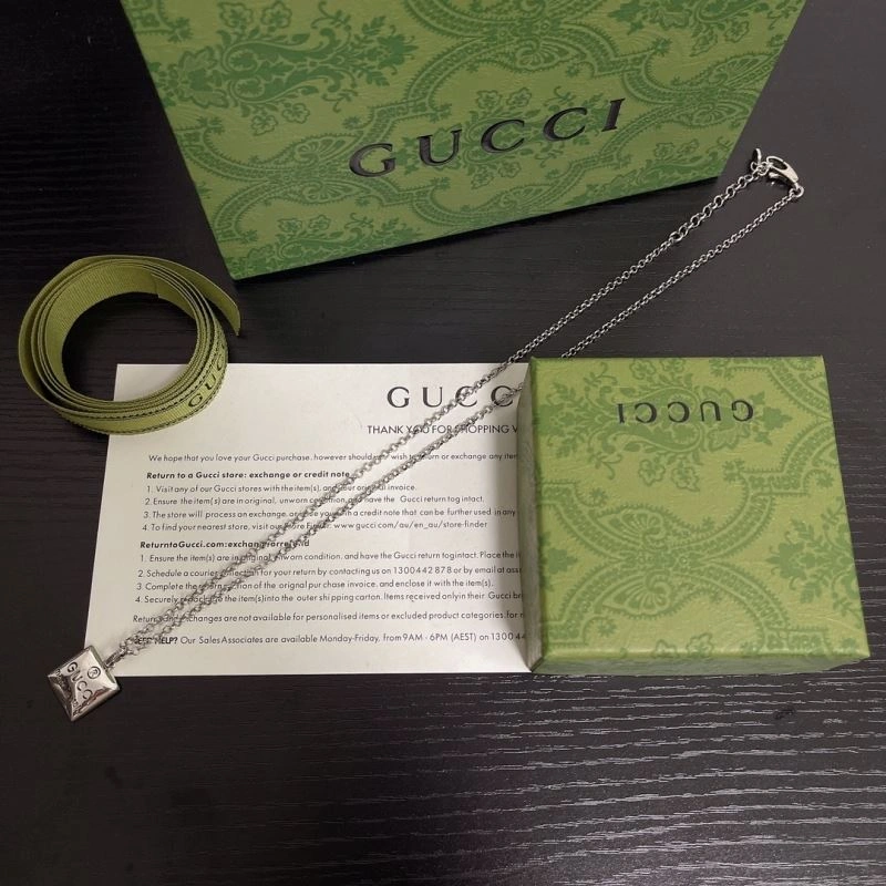 Legit Gucci Necklaces