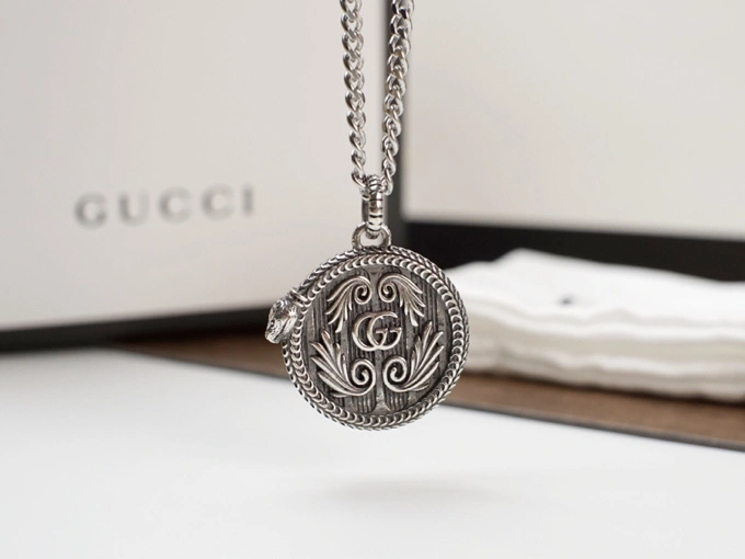 Accurate model Gucci Necklaces