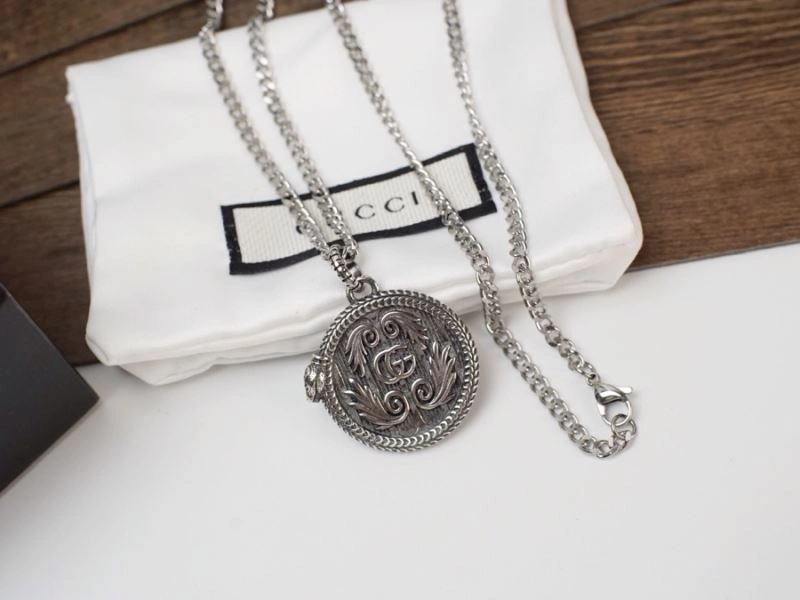Accurate model Gucci Necklaces