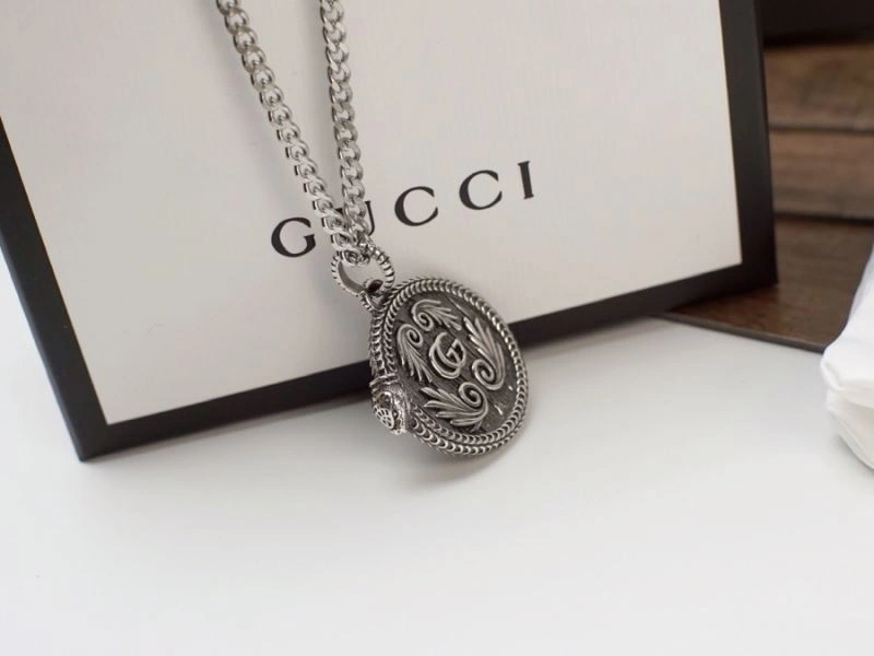 Accurate model Gucci Necklaces