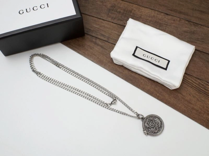 Accurate model Gucci Necklaces