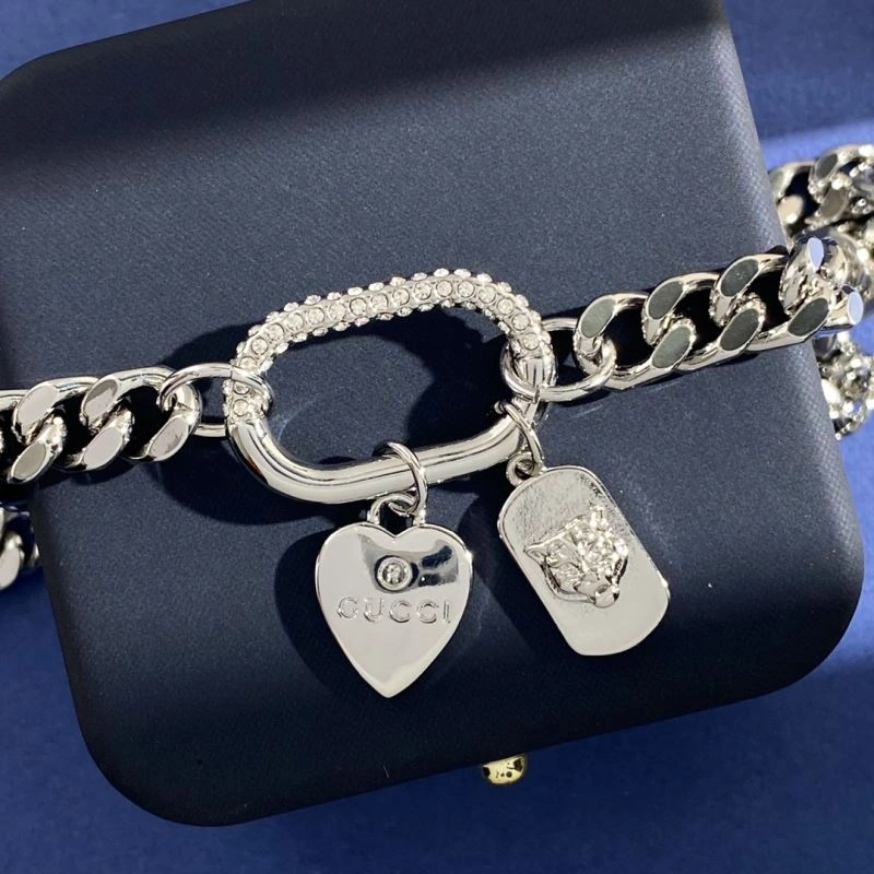 Official Gucci Necklaces