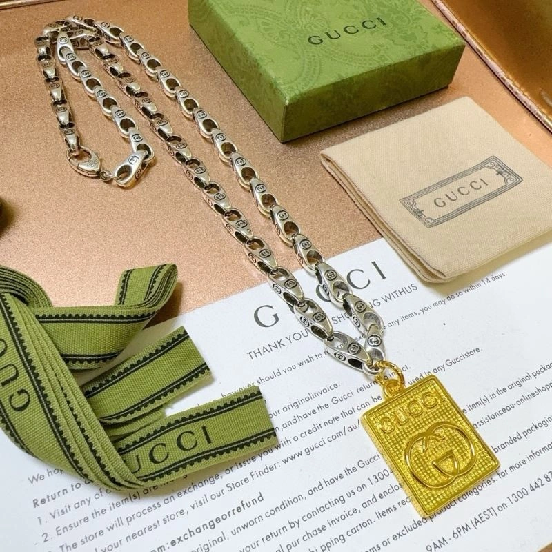 Indistinguishable Gucci Necklaces