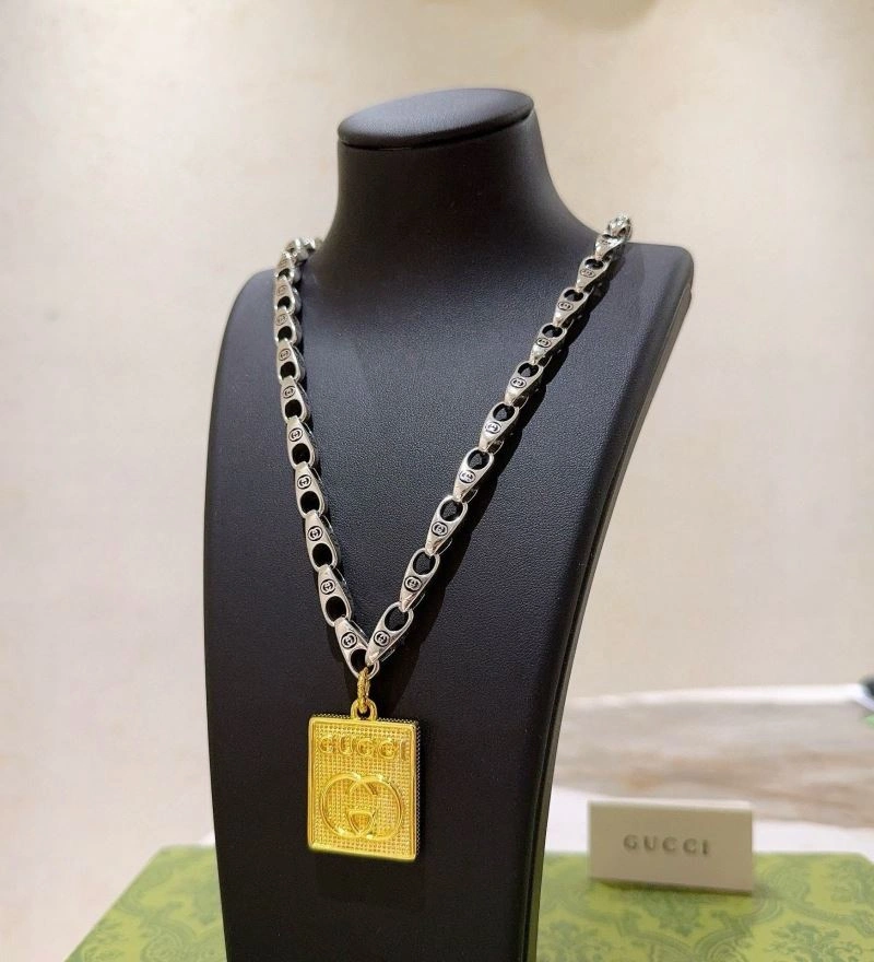 Indistinguishable Gucci Necklaces