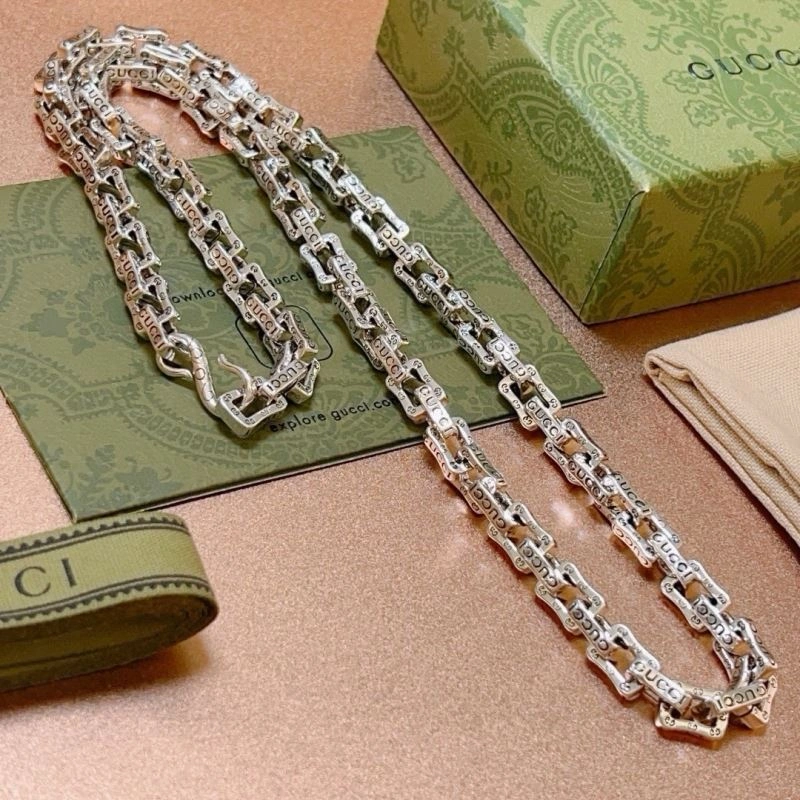 Top mirror Gucci Necklaces