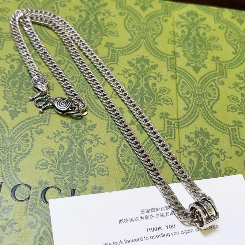 Indistinguishable Gucci Necklaces