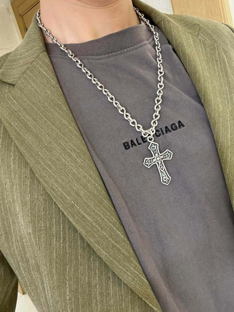 Factory-made Gucci Necklaces