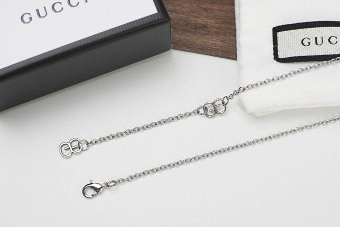 Top mirror Gucci Necklaces