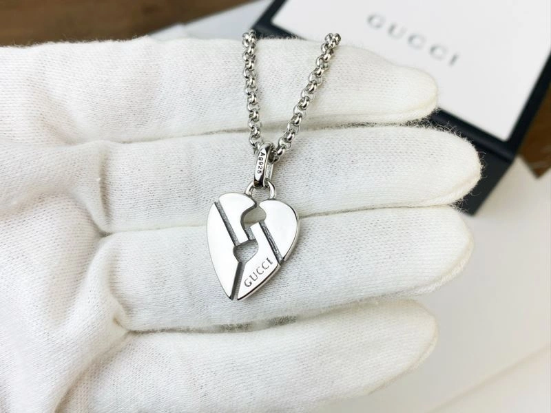 High fidelity Gucci Necklaces
