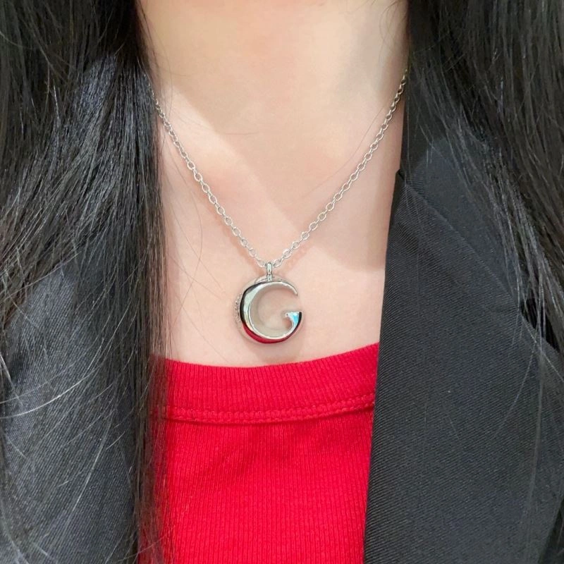 Reasonably priced Gucci Necklaces