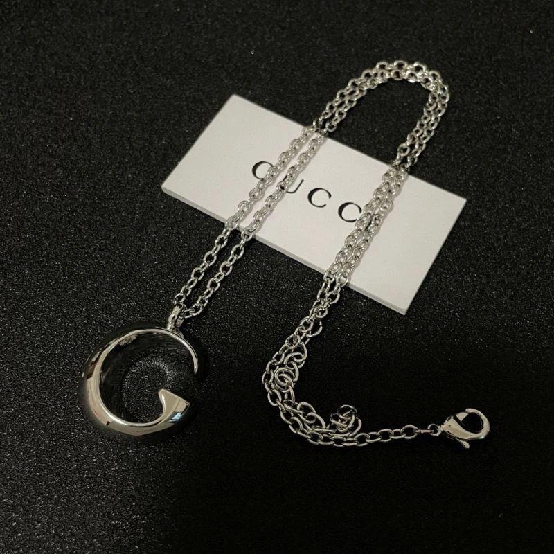 Reasonably priced Gucci Necklaces