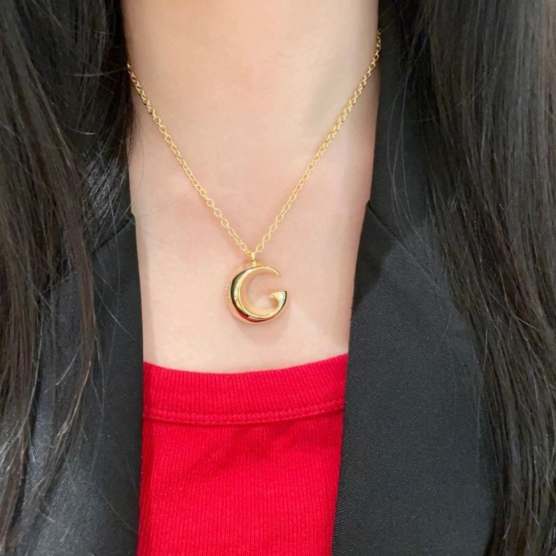 Top match Gucci Necklaces