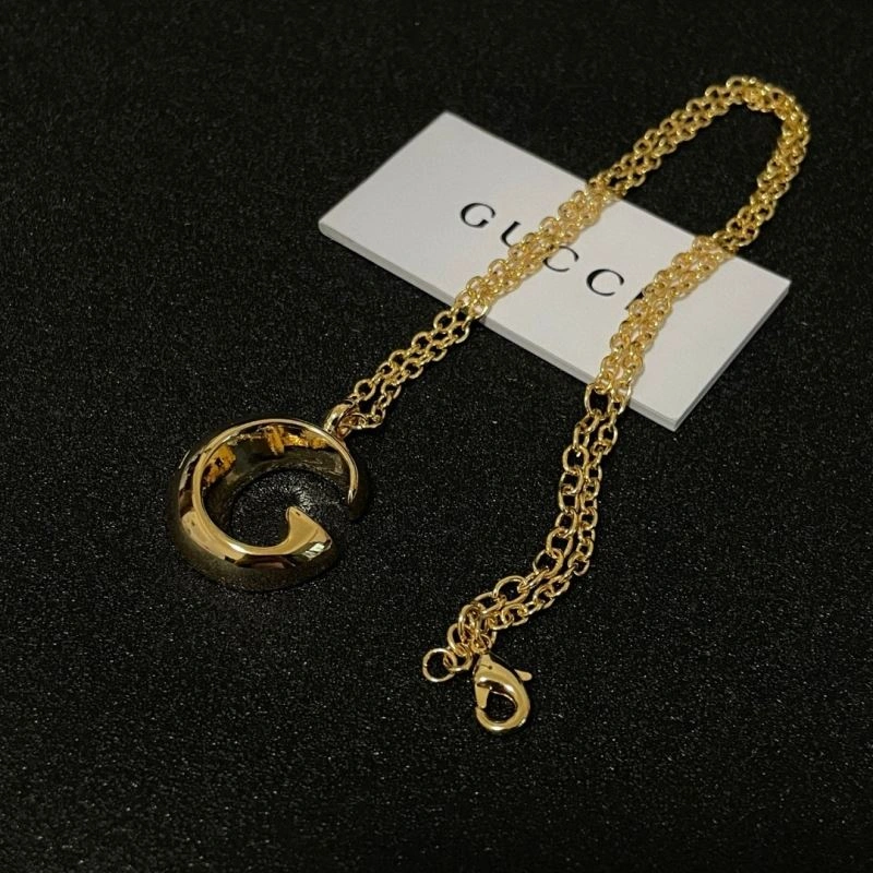 Top match Gucci Necklaces