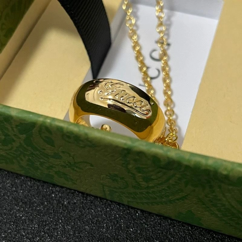 Top match Gucci Necklaces