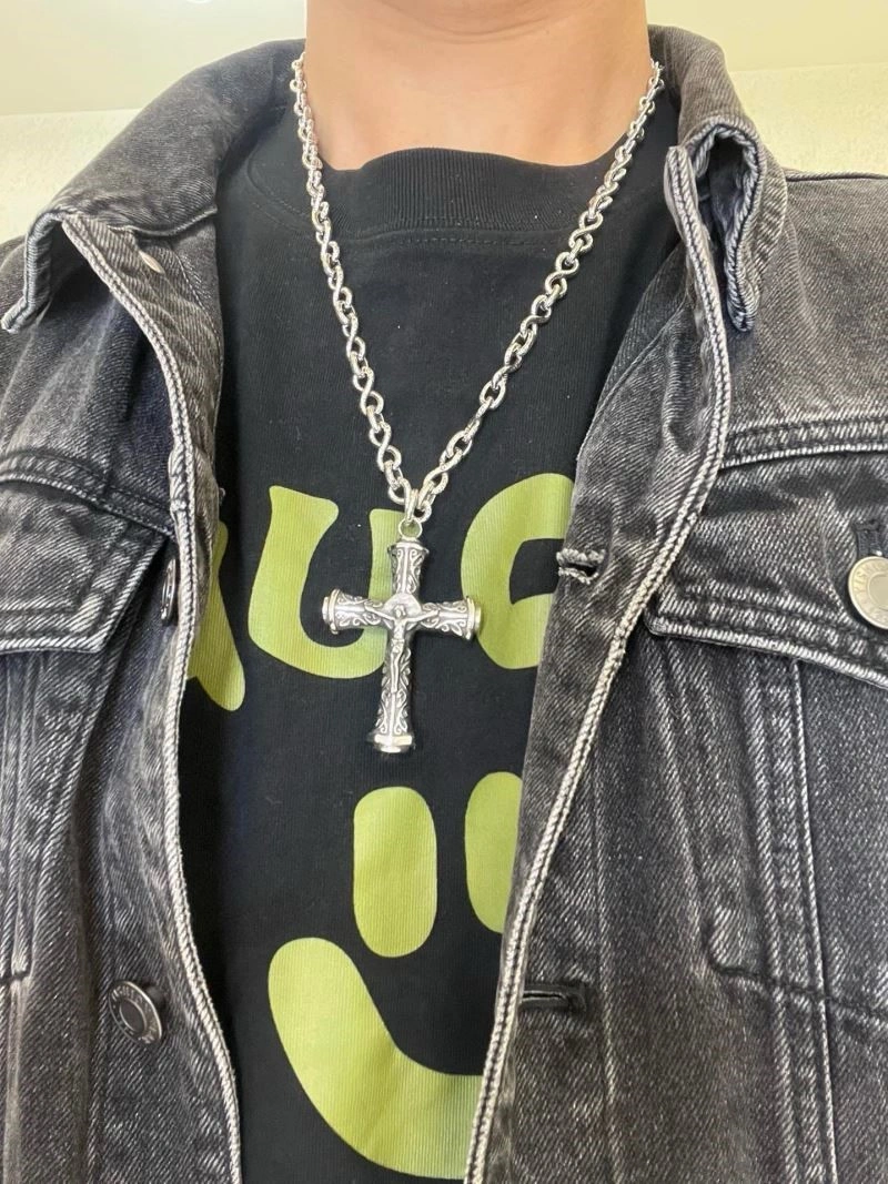 Inexpensive Gucci Necklaces