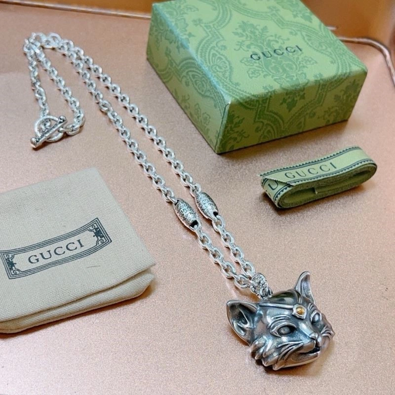 Legit Gucci Necklaces