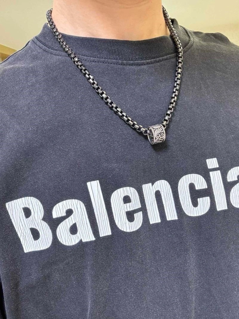 Brand-authenticated Gucci Necklaces