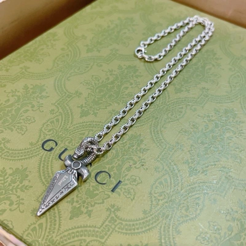 Official Gucci Necklaces