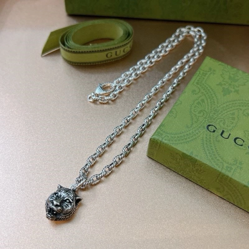 Bargain Gucci Necklaces