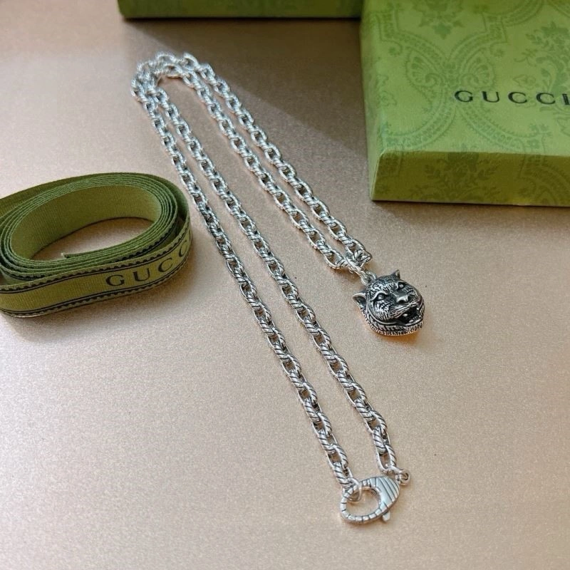 Bargain Gucci Necklaces