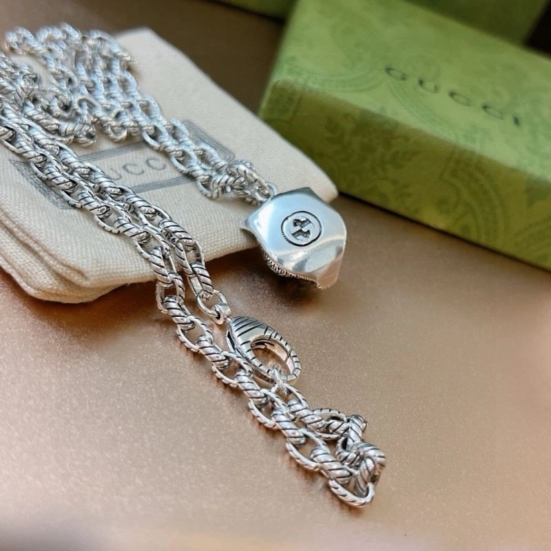 Bargain Gucci Necklaces
