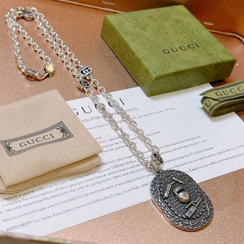 Legit Gucci Necklaces