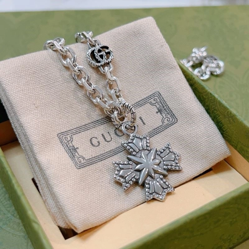 Accurate model Gucci Necklaces