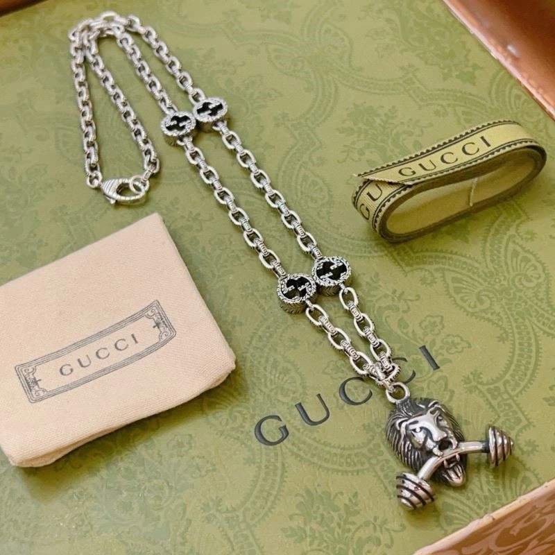 Indistinguishable Gucci Necklaces