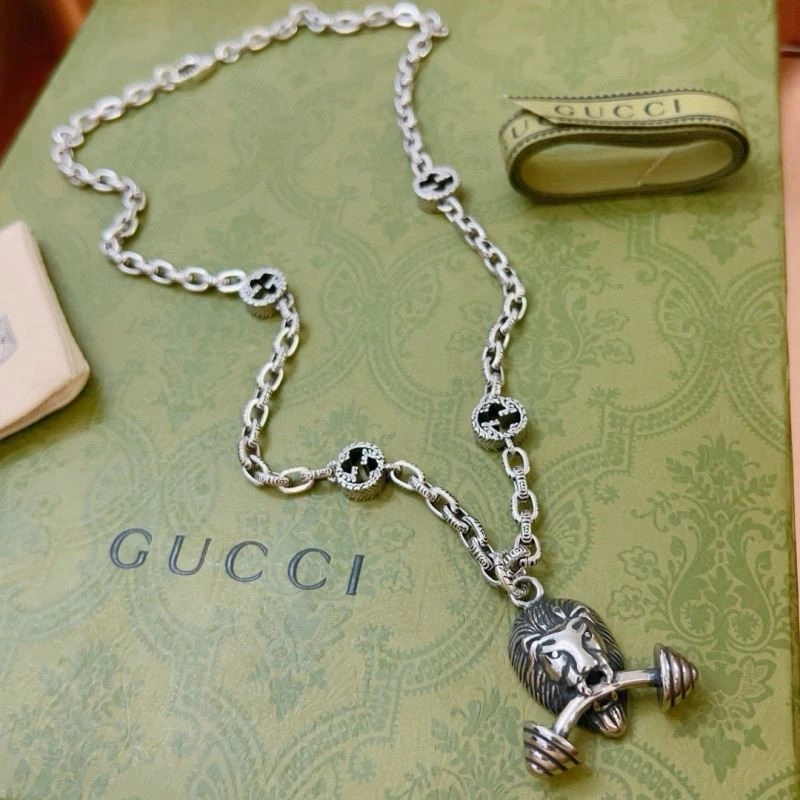 Indistinguishable Gucci Necklaces