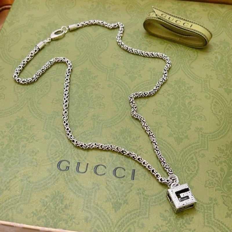 Discounted Gucci Necklaces