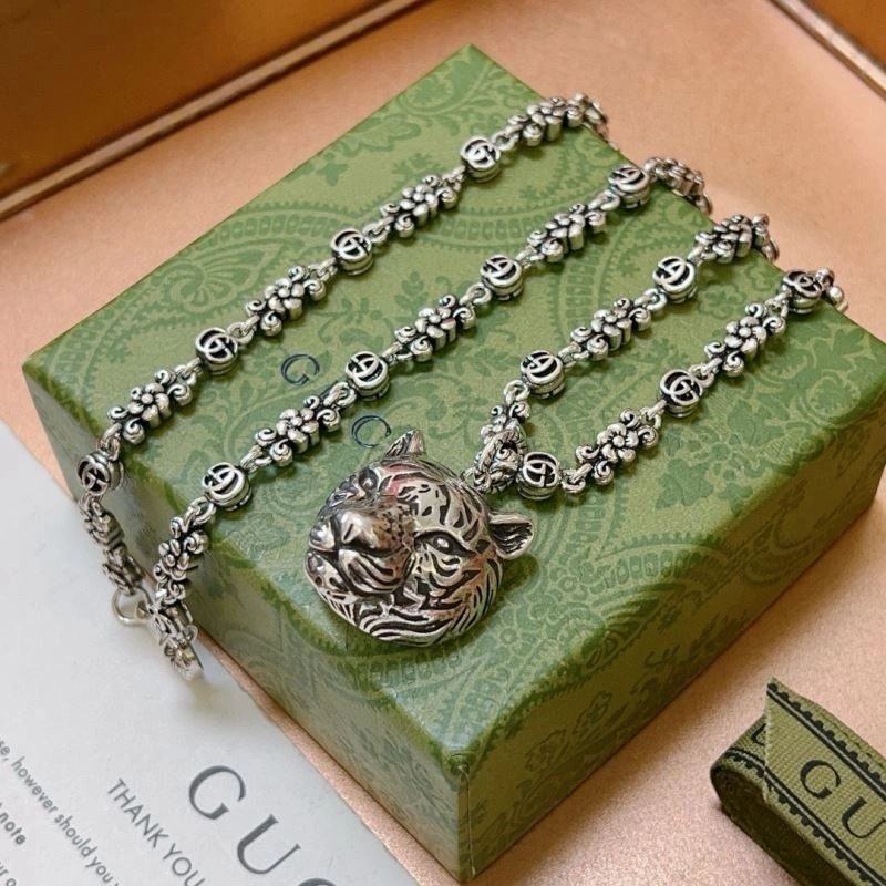 Economical Gucci Necklaces