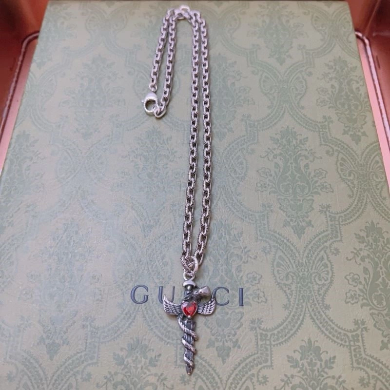 Top mirror Gucci Necklaces