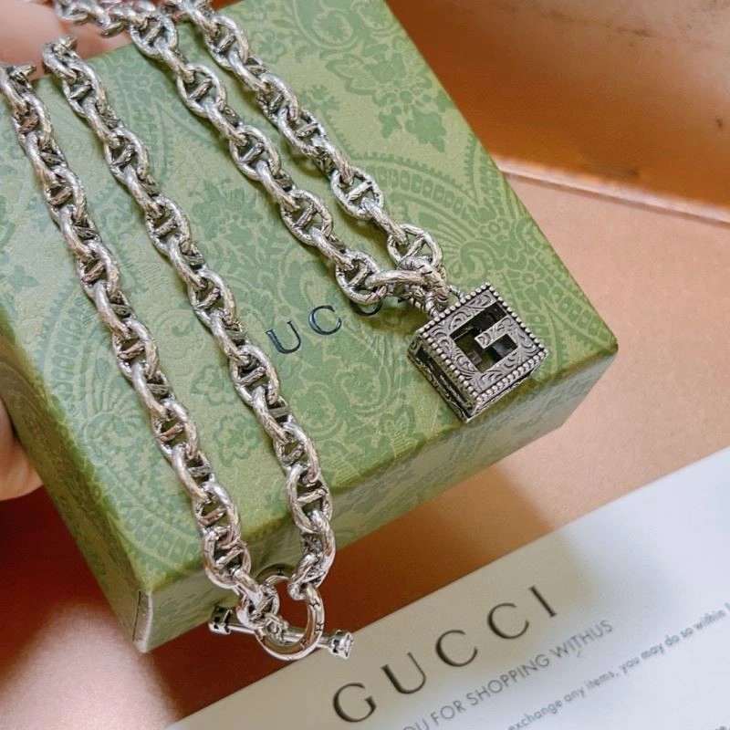 Mirror quality Gucci Necklaces
