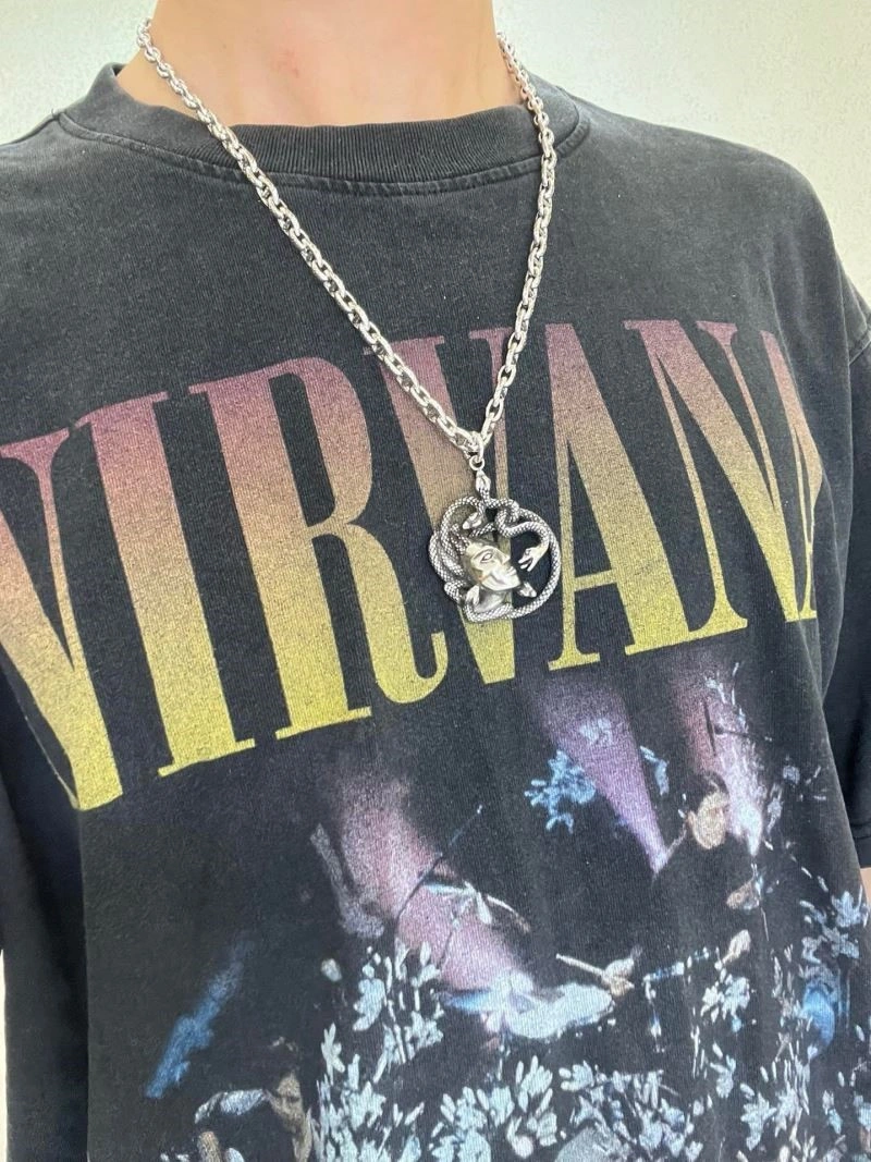 Accurate model Gucci Necklaces